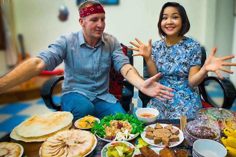 Sonny Side Wife: An Insight into the Life of a YouTube Star’s Partner